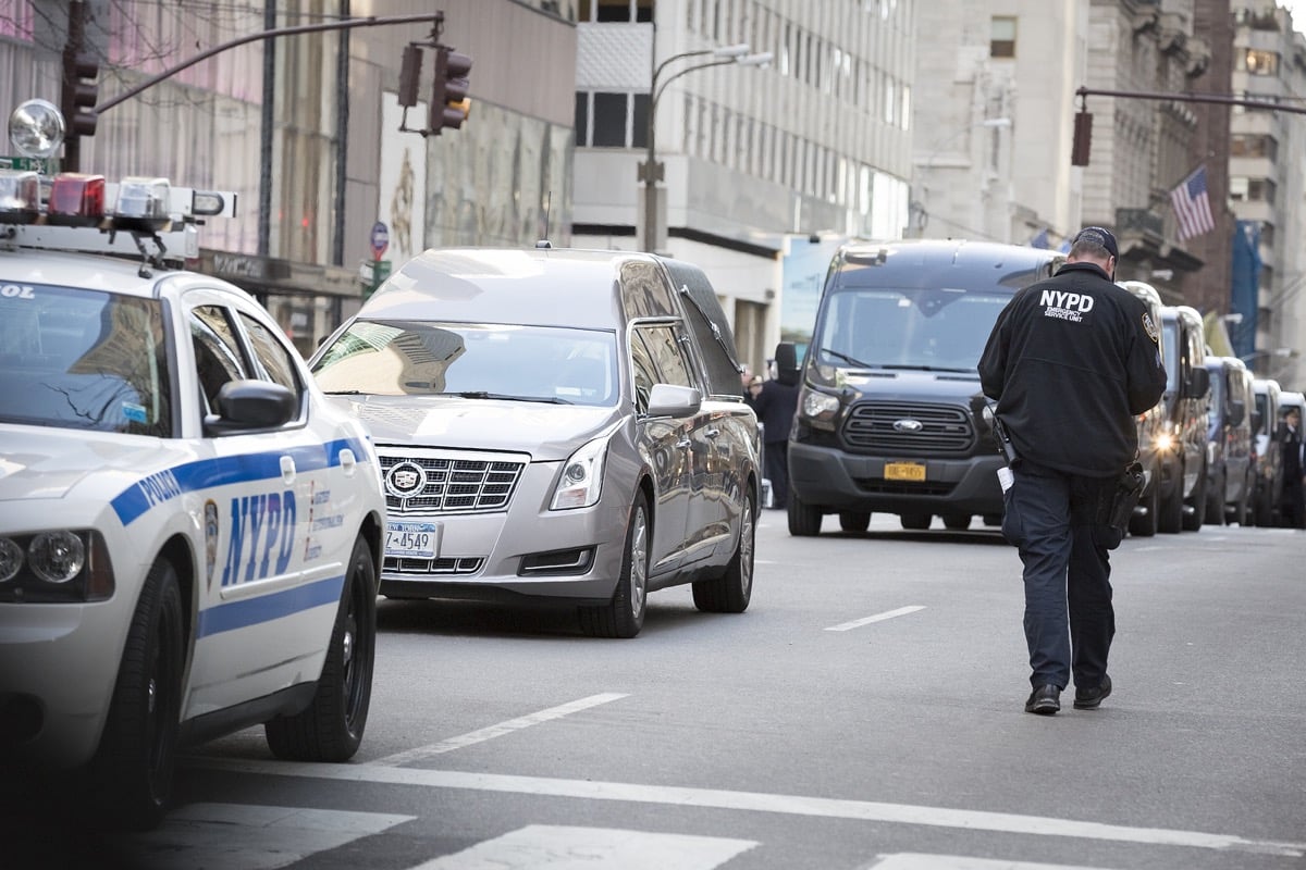 What is a Funeral Procession and How to Participate - Funeral Homes Nearby